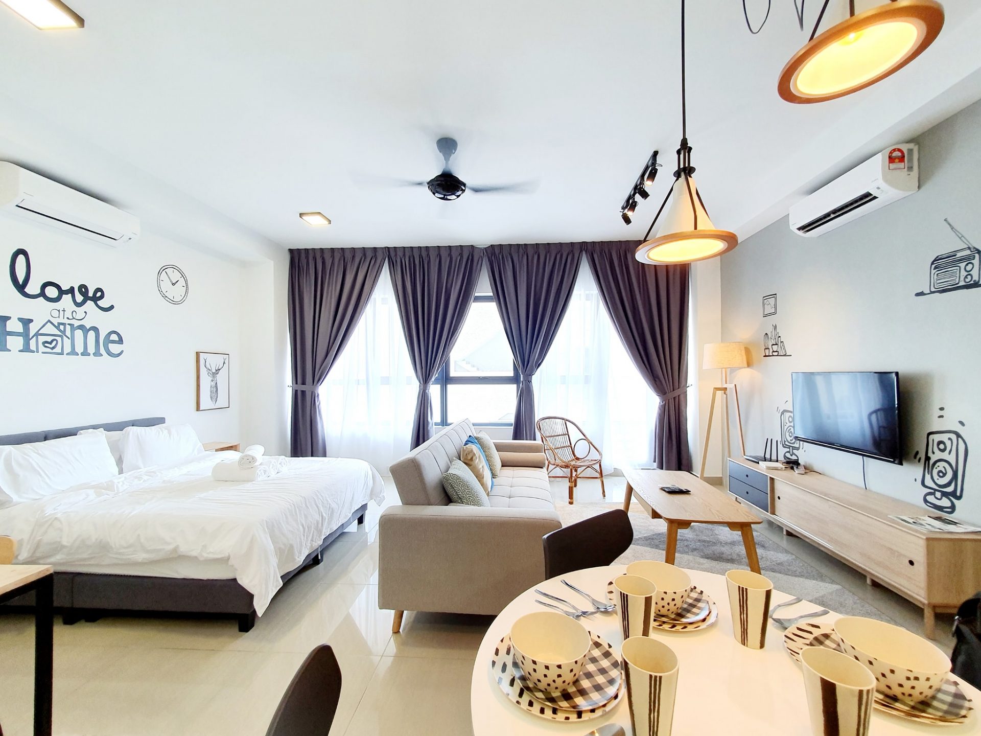 House and Home Interior Design Services | MoreDesign.com