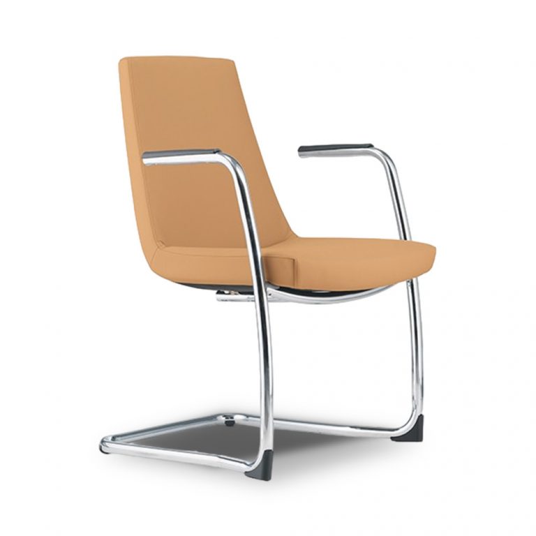 UN 610 Office Chair | MoreDesign.com